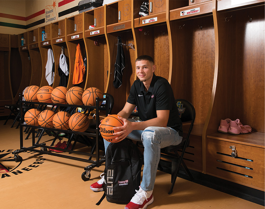 Parrot Packs: What’s In Your Bag? - Barry University, Miami, FL